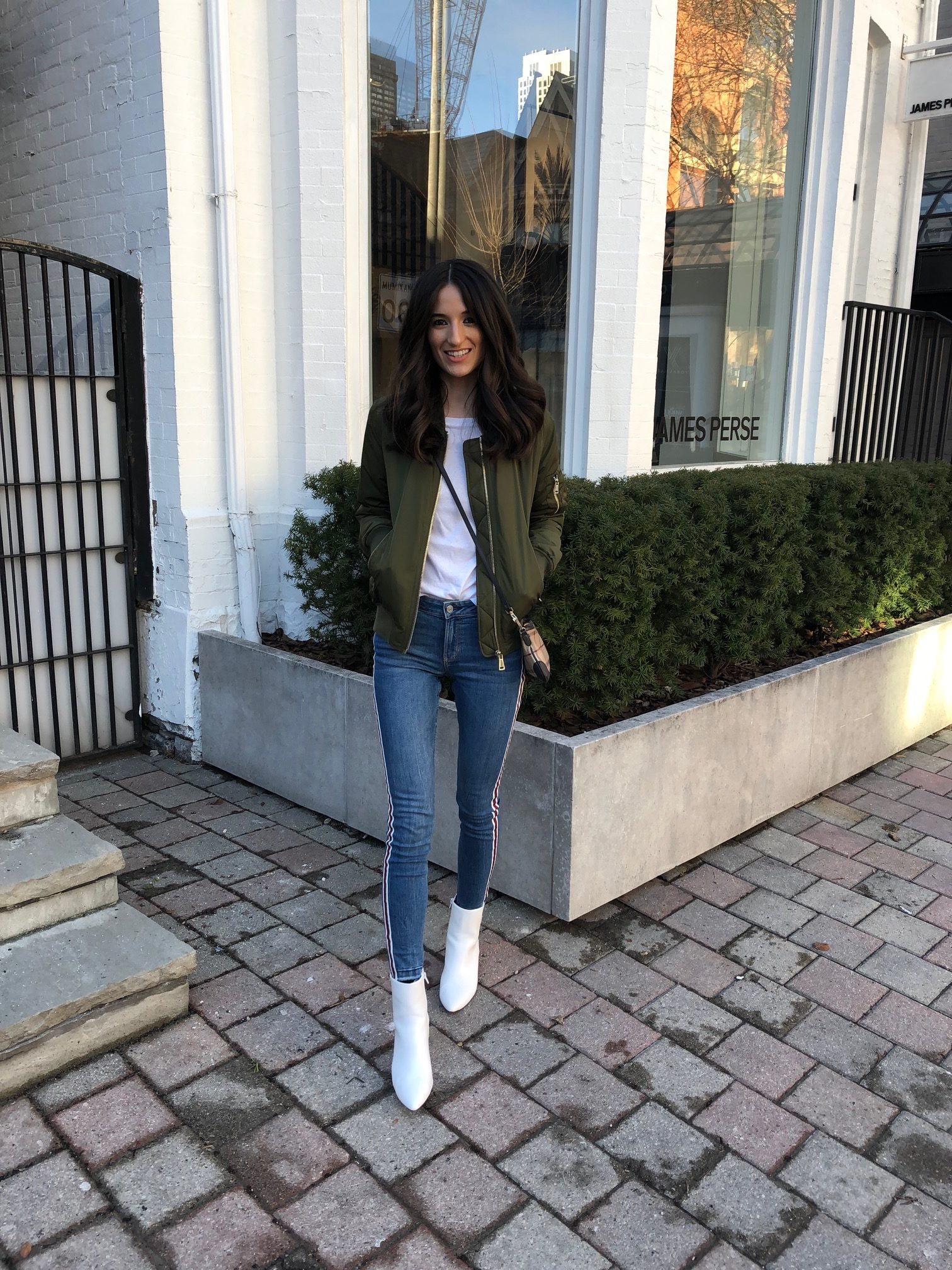 Street Style – Dressed to the Nineties